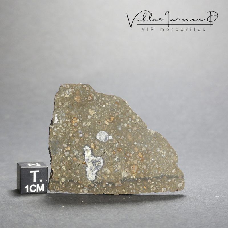 Meteorite chondrite NWA. With fresh fussion crust 648 g - VIP Meteorites